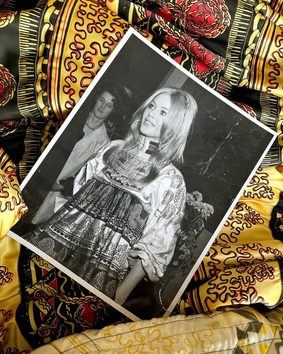 Zandra Rhodes Vintage 1969 'Knitted Circle' Collection Trompe L'oeil Q ...